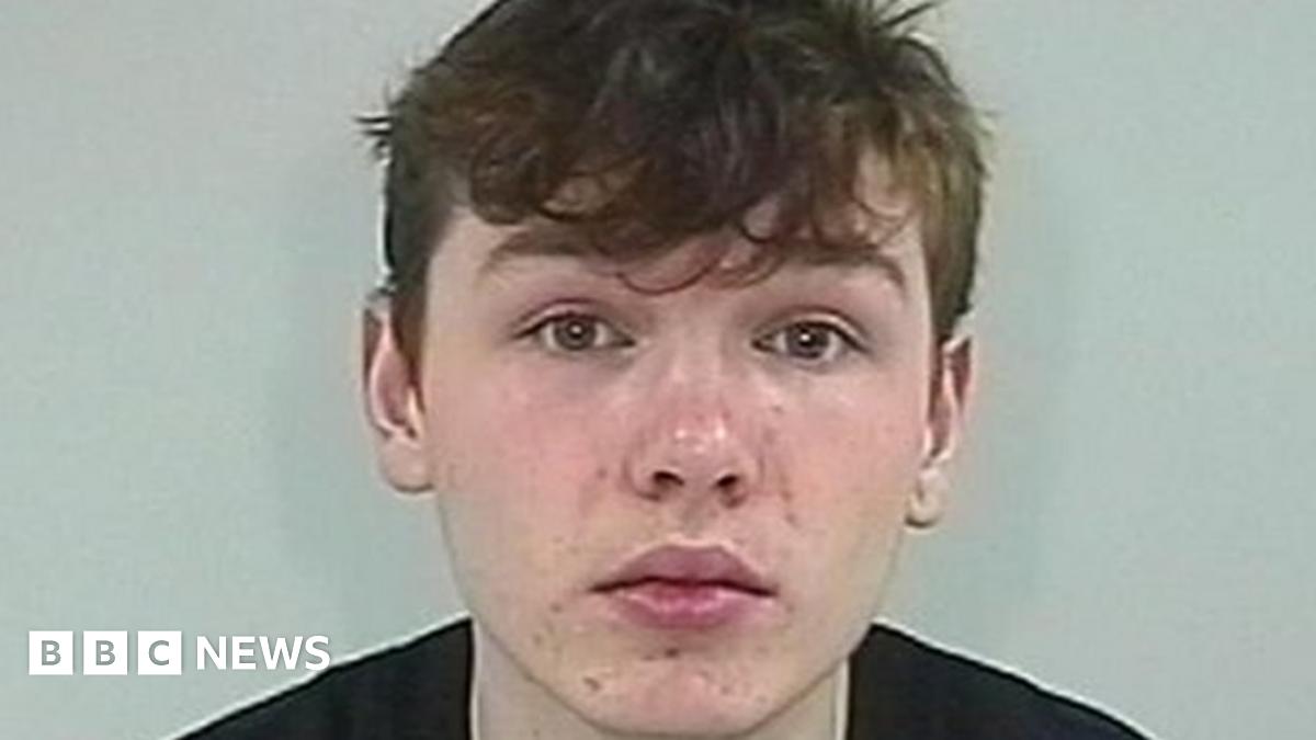 Ann Maguire murder: Judge defends naming Will Cornick - BBC News