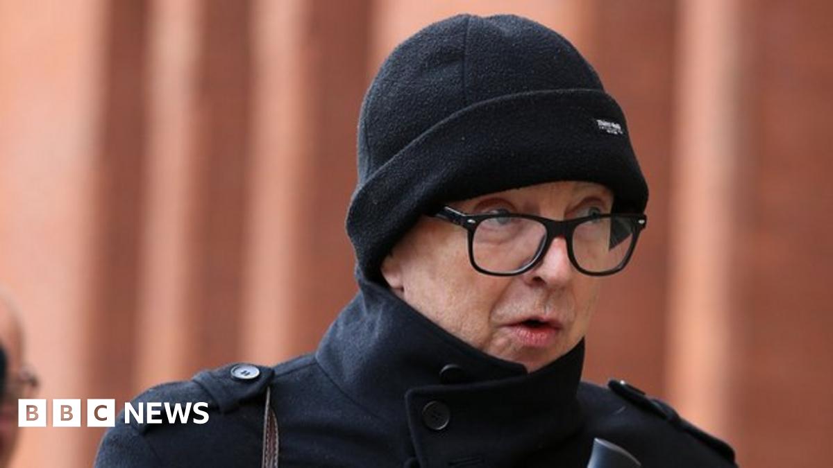 Ex-DJ Ray Teret describes sex party claims as 'insane' - BBC News
