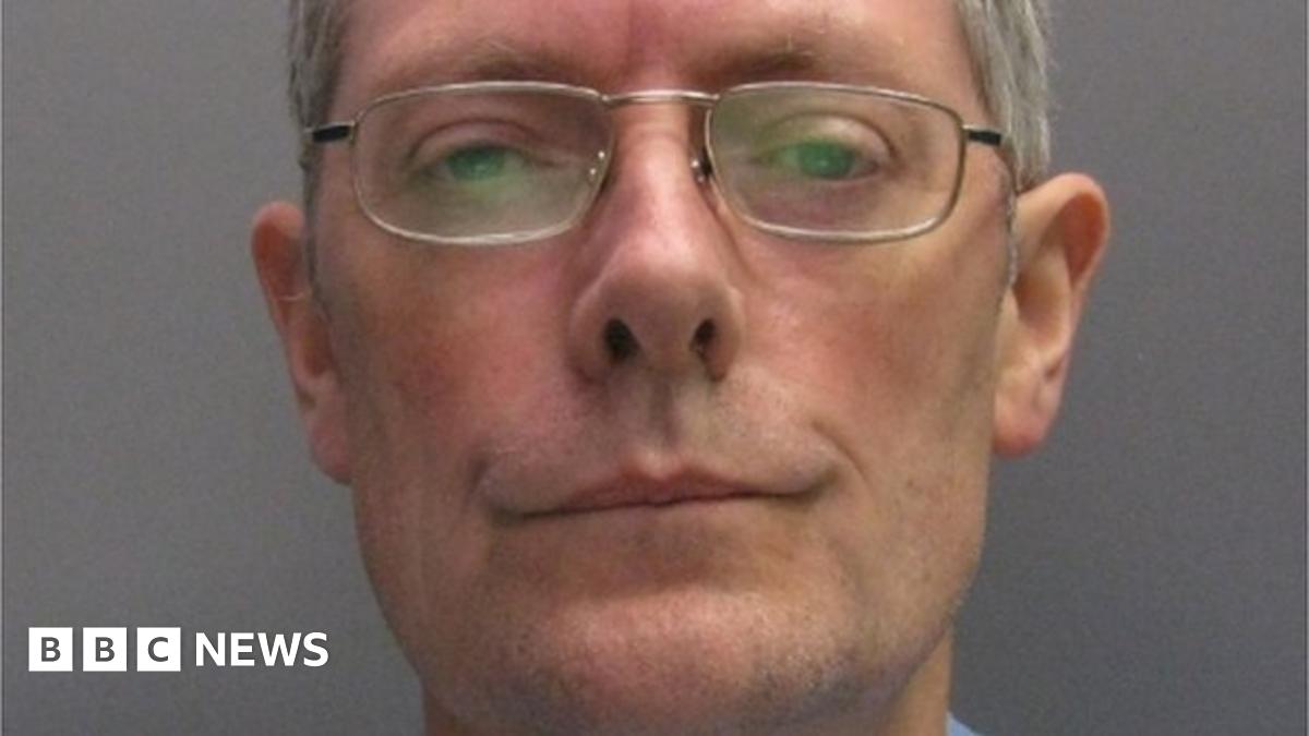 Child sex abuse officer Nick Lidstone sentence increased - BBC News