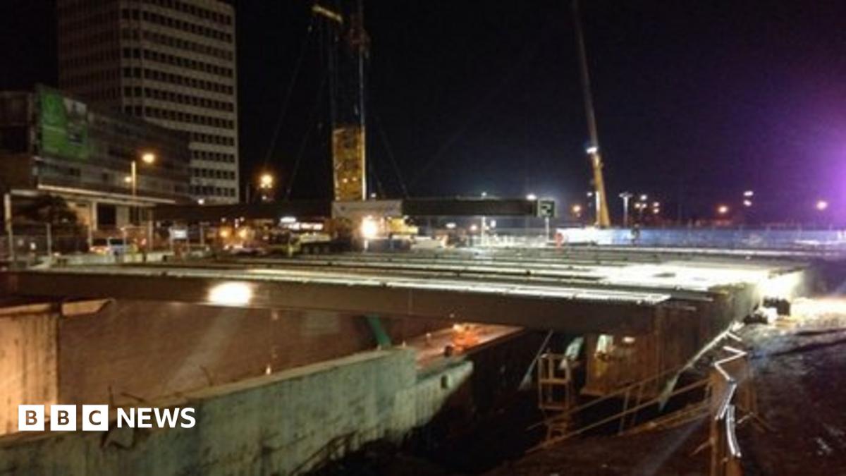 Coventry ring road bridge fitted with last beams - BBC News