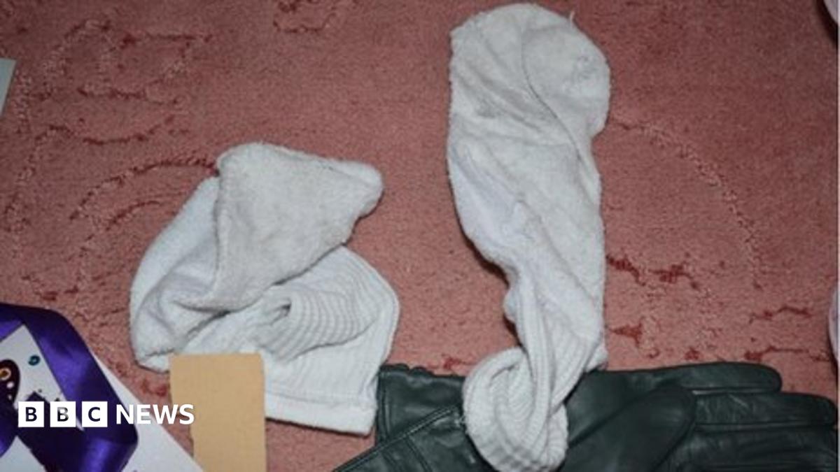 Burglar Jamie Peck jailed after DNA found on socks used as gloves - BBC ...