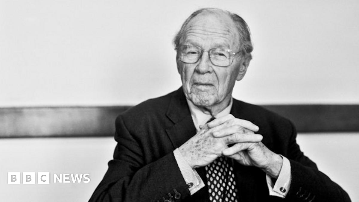 Bassano's studio reborn - BBC News