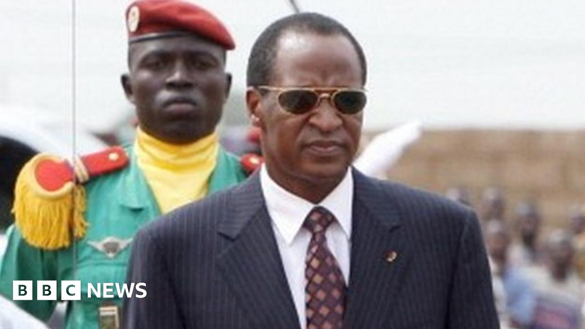 Letter from Africa: Did suave Compaore outsmart Ghana? - BBC News