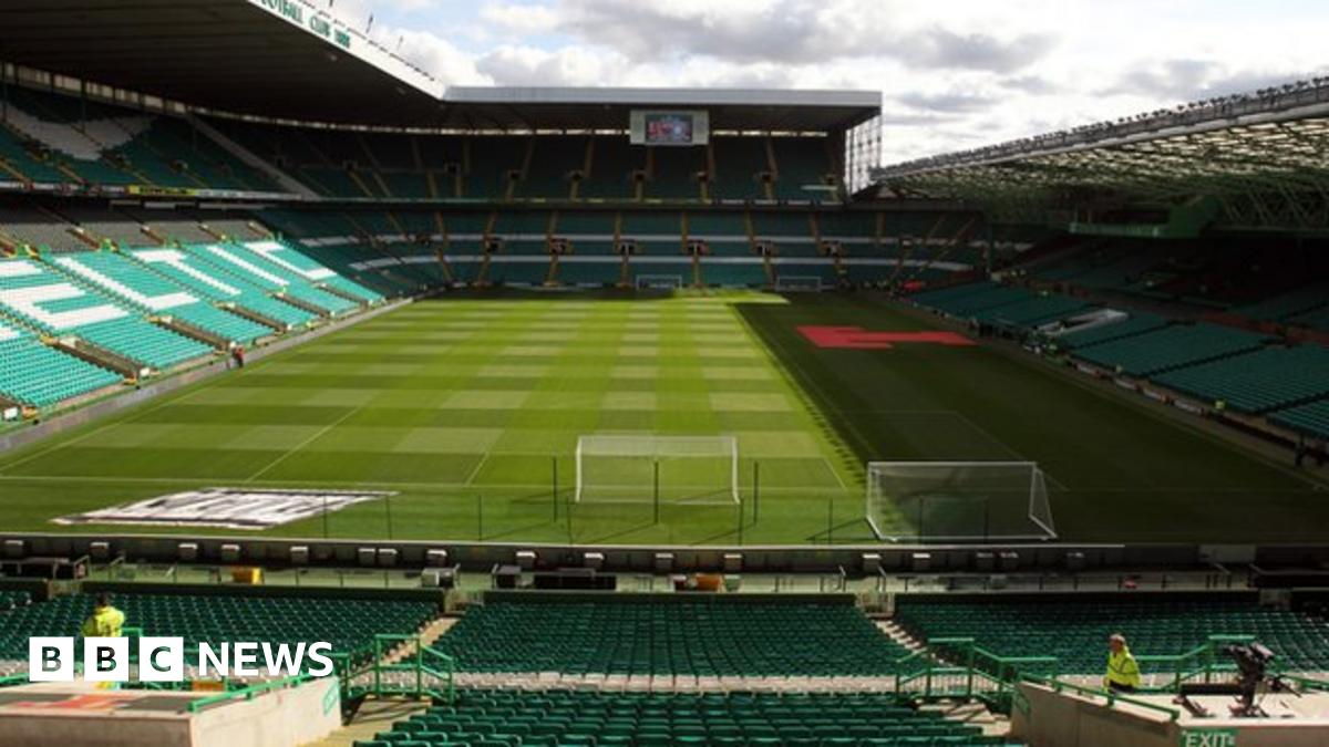 Hooligan warning for Scotland-England game at Celtic Park - BBC News