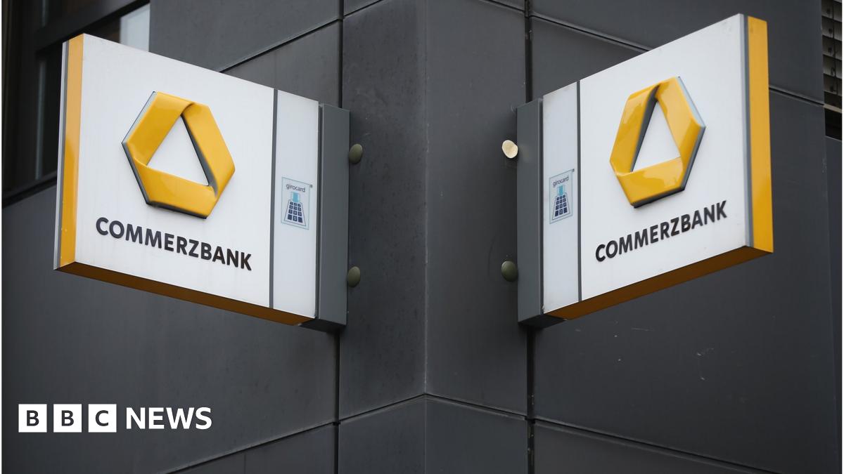 Commerzbank to charge fees to biggest depositors - BBC News