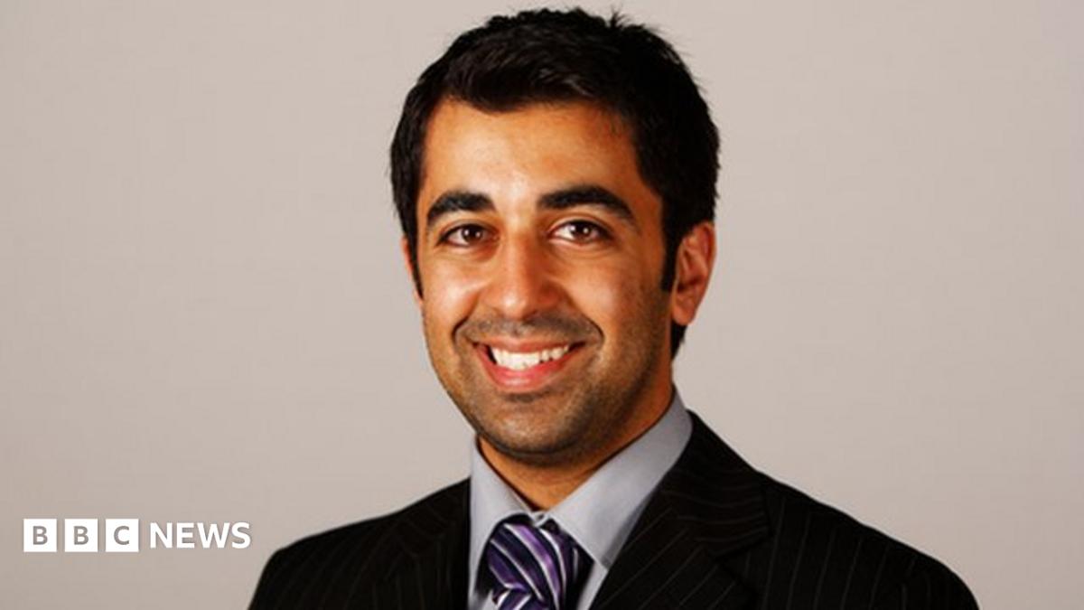 Man to stand trial over alleged racial abuse of Humza Yousaf - BBC News