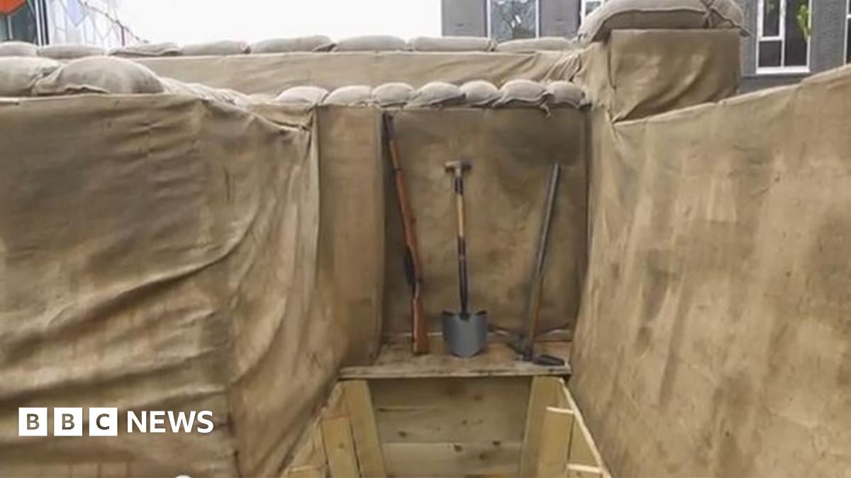 'World War One trench' built in Stoke-on-Trent city centre - BBC News