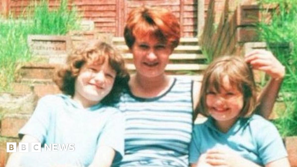 Clydach murderer David Morris in bid for release - BBC News