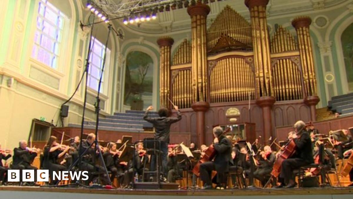 Ulster Orchestra: Belfast City Council offers £100,000 for rescue plan ...