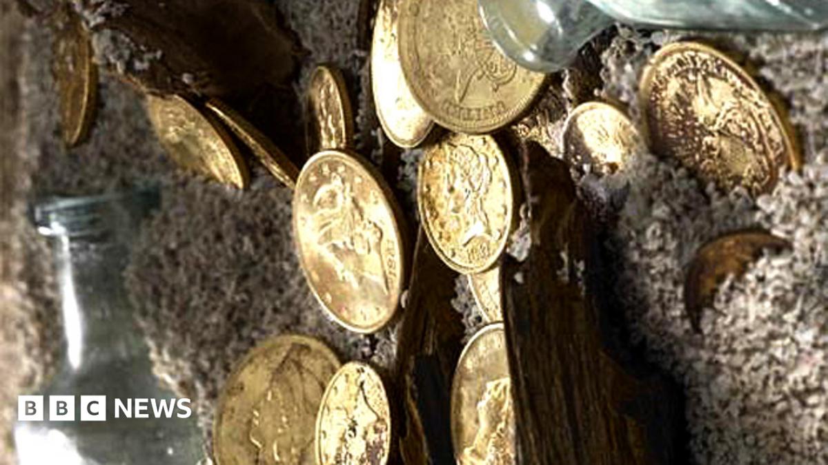 Deep sea salvage: Finding long lost treasures of the deep - BBC News
