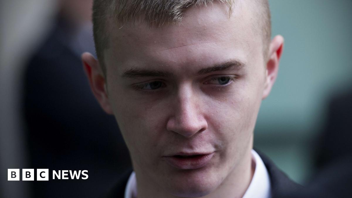 Soldier Ryan McGee jailed for making nail bomb - BBC News