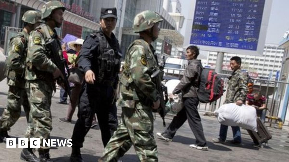Xinjiang violence: 15 reported killed in attack - BBC News