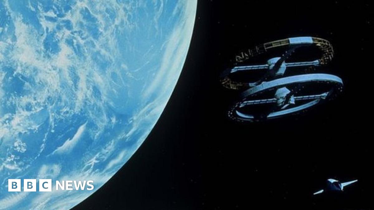 2001: A Space Odyssey revisited - BBC News