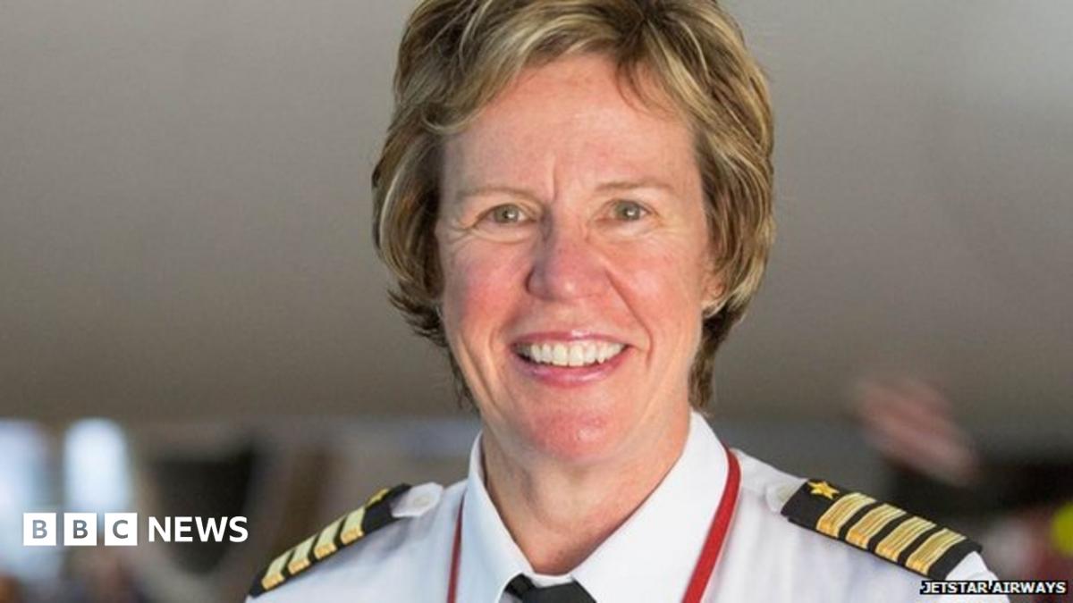 Australia's Jetstar first to hire woman to lead fleet - BBC News