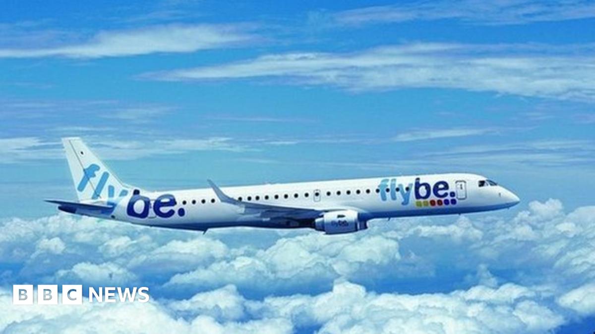 Breath-test Flybe pilot will not be charged - BBC News