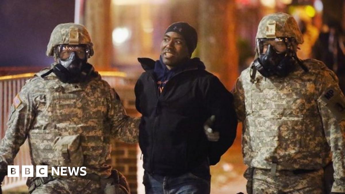 Eric Garner death: UN fears over no-charge jury decisions - BBC News