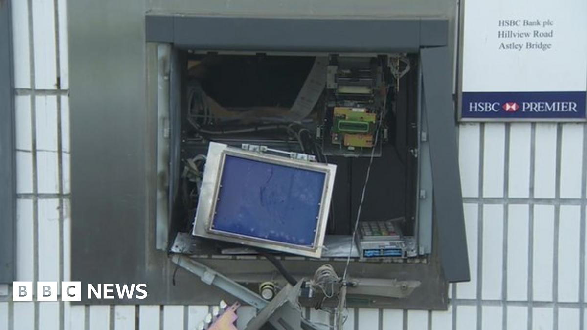HSBC cash machine in Bolton blown up with gas canister - BBC News