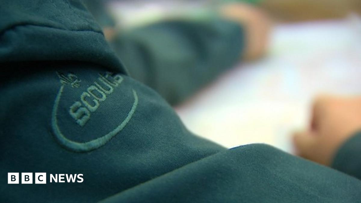 Scout Association faces increase in historical sex abuse claims - BBC News
