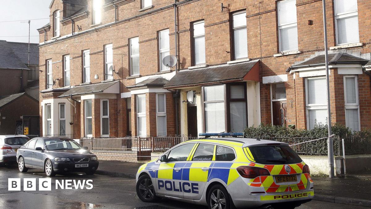 James Stitt murder inquiry: Fifth arrest over fatal stabbing - BBC News