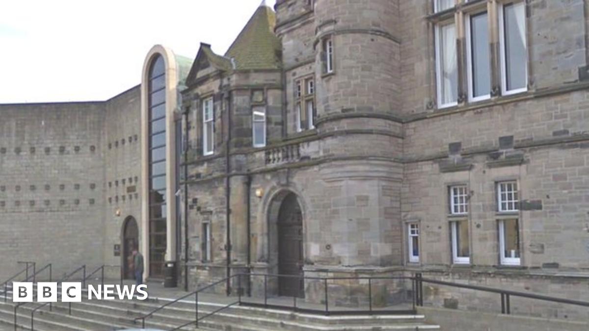 Man in court over Spar shop ram-raiding in Fife - BBC News