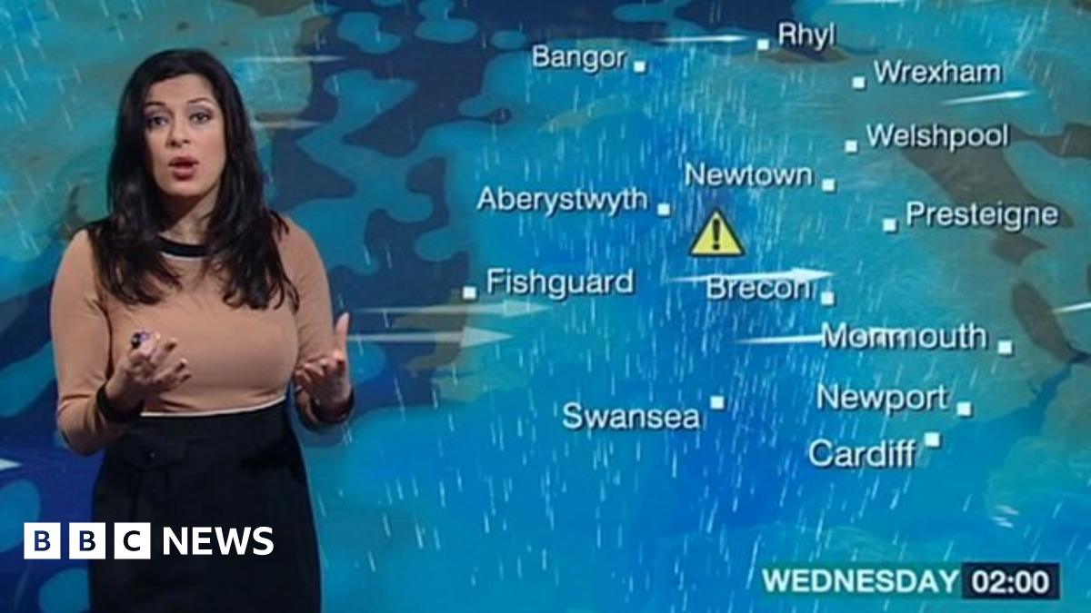 Heavy rain warning between Gwynedd and Carmarthenshire - BBC News