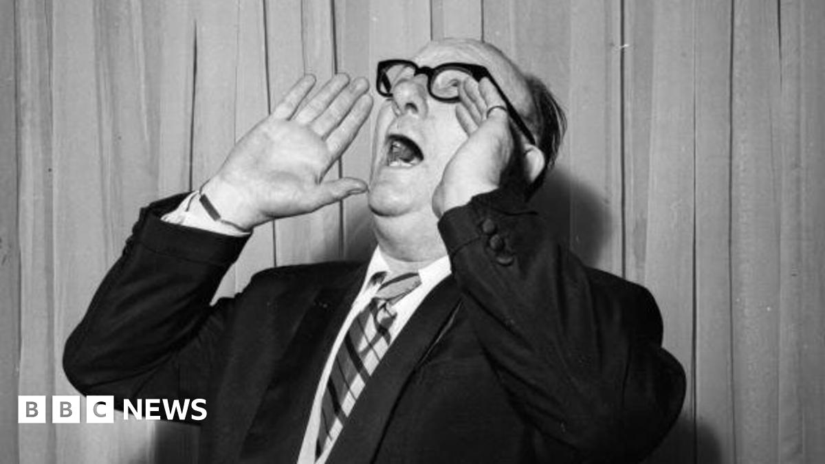 Billy Cotton: A life less ordinary - BBC News