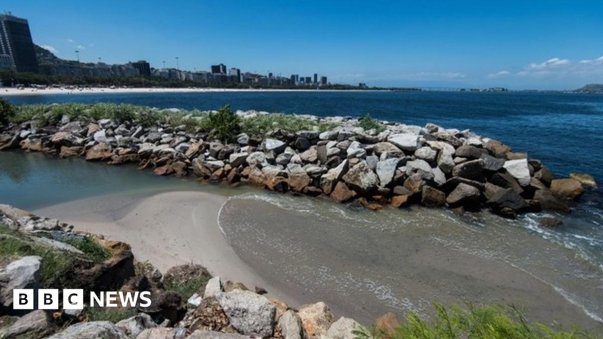 Brazil Olympics: Super-bacteria found in Rio sea waters - BBC News