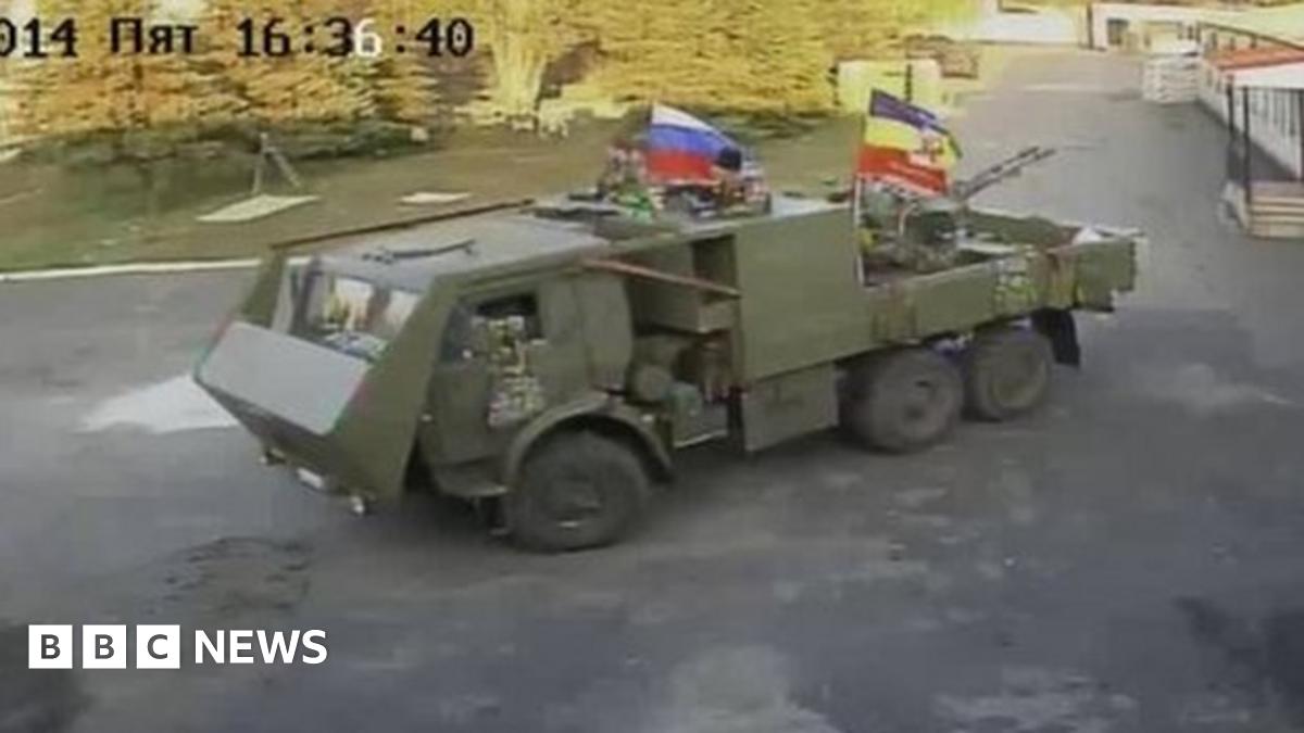 Ukraine conflict: Hackers take sides in virtual war - BBC News