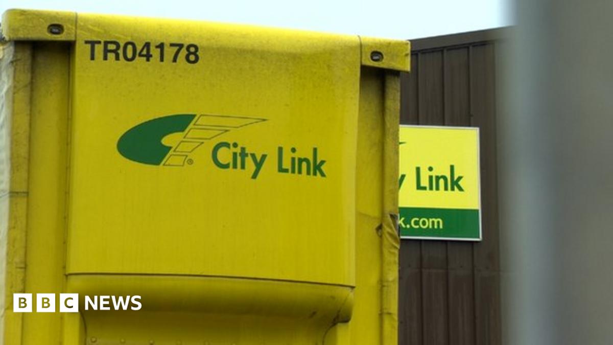 City Link: Threat to 23 Belfast jobs after delivery firm closure - BBC News