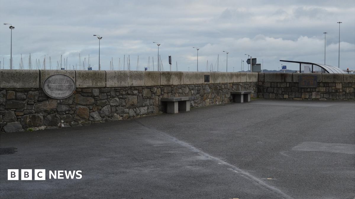 Plans for WW2 Guernsey occupation resistance memorial - BBC News