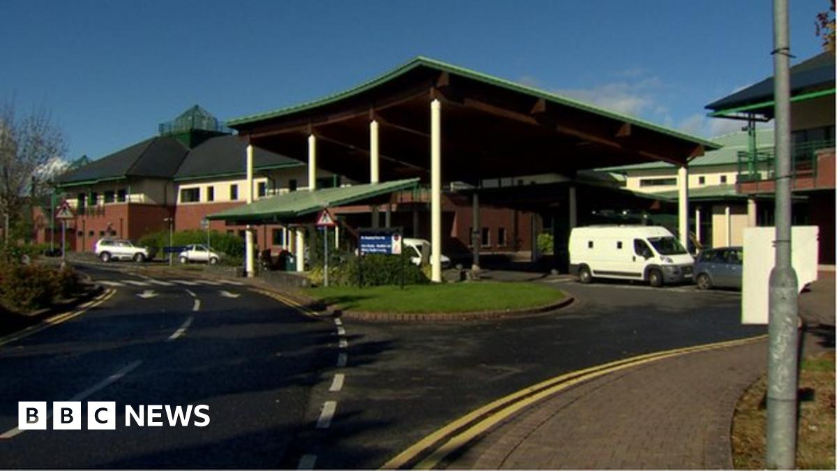Causeway Hospital: Staff illness delays cancer test results - BBC News