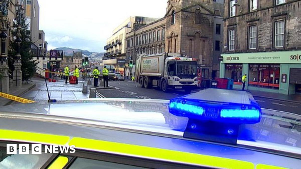 Man dies after Inverness recycling lorry collision - BBC News