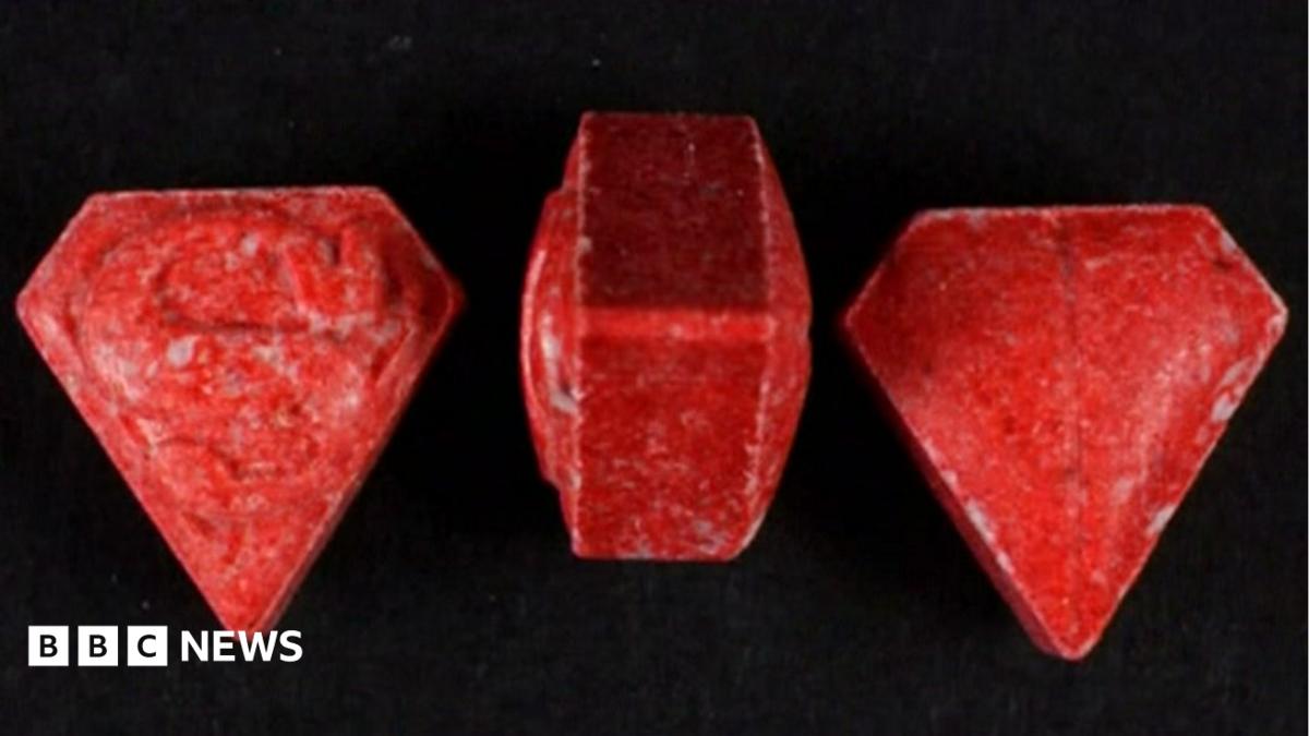 'Superman' ecstasy pills may be rebranded warns drugs expert - BBC News
