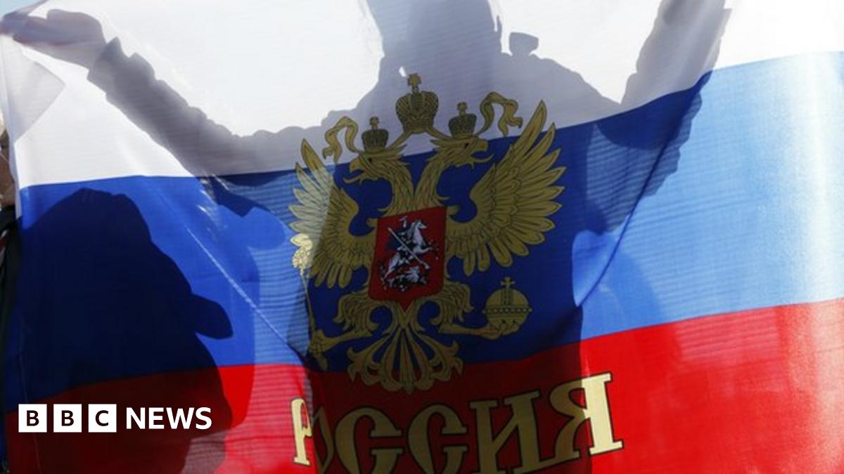 Ukraine conflict: Crimea hit by shortages - BBC News