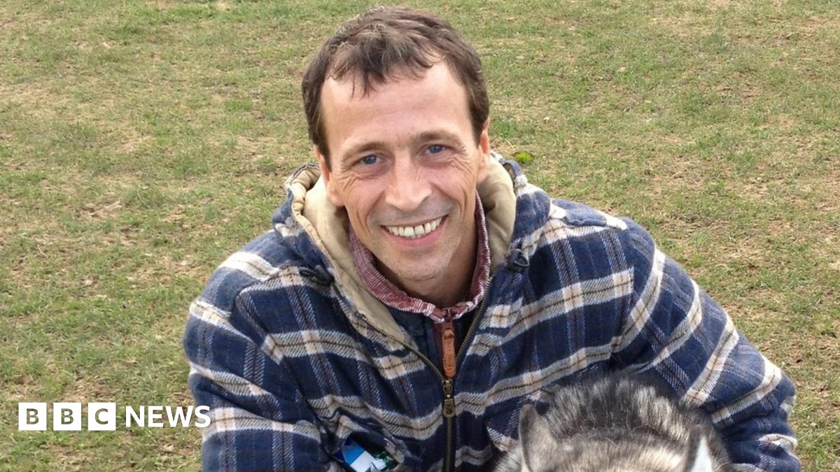 Colin Chevalier murder: Darren McCormick jailed for axe killing - BBC News