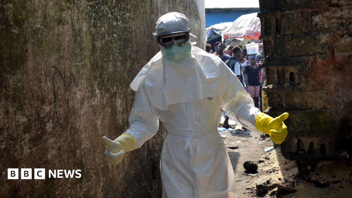 Vaccines move to Ebola frontline - BBC News