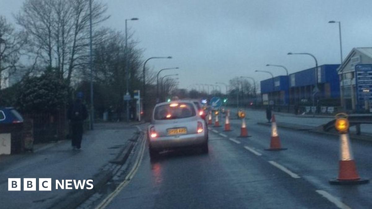 Calls for Itchen Bridge toll relief during roadworks - BBC News