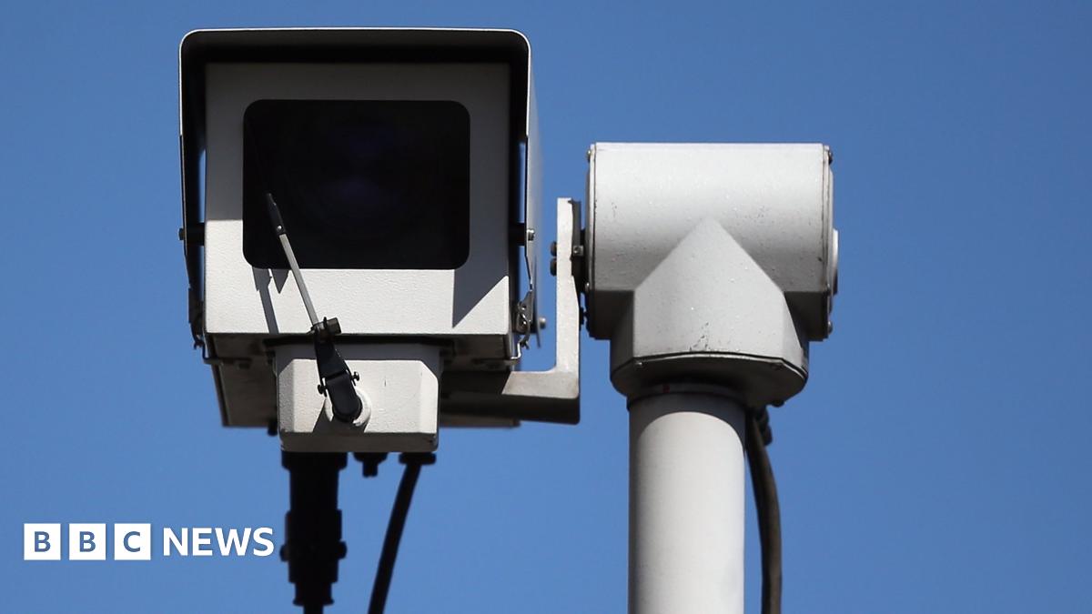 Westminster council CCTV cameras in London to be axed - BBC News