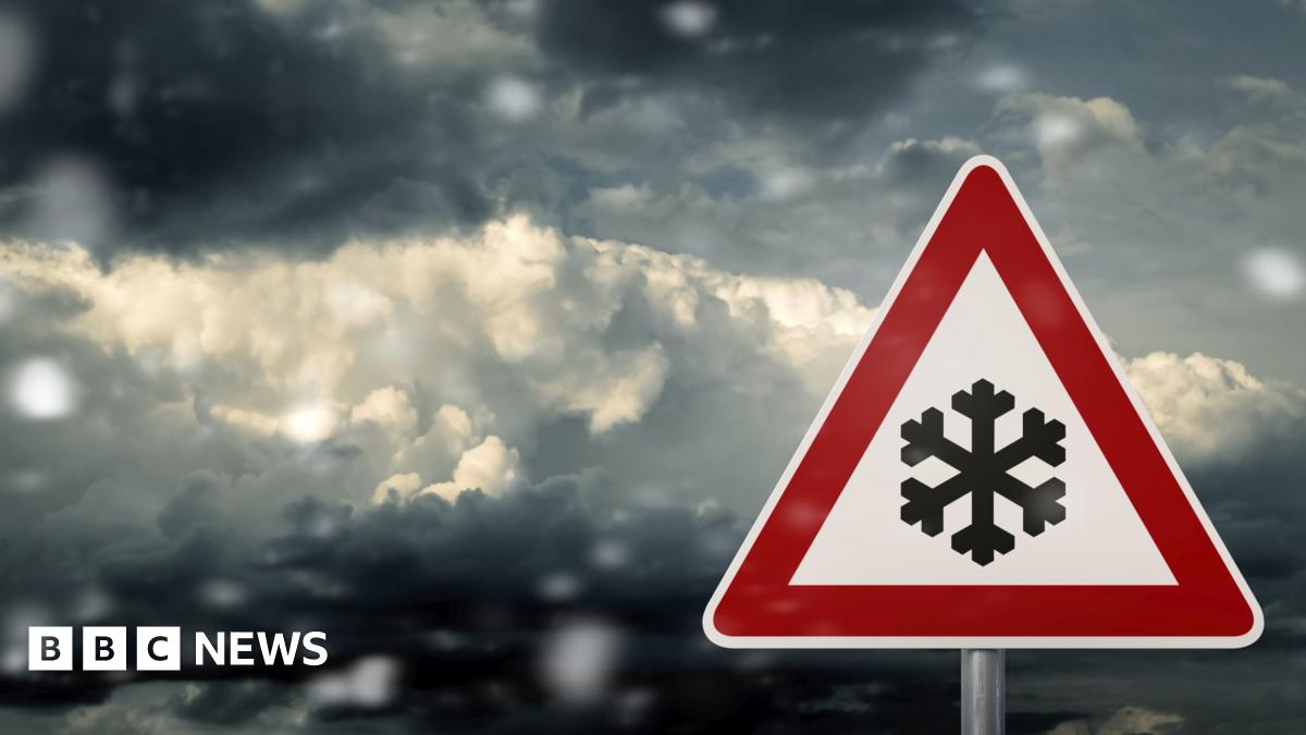 Who, What, Why: What is thundersnow? - BBC News