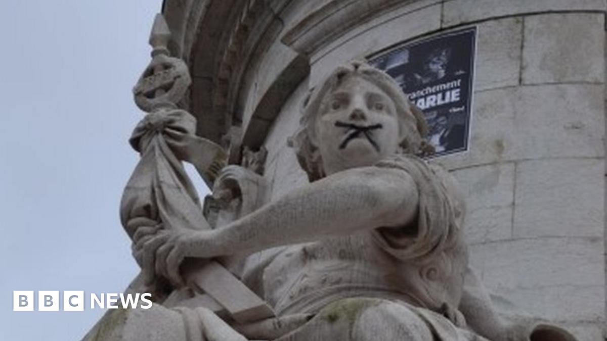 Paris attacks: France grapples with freedom of speech - BBC News