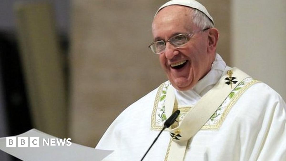 How world's press responded to 'the punching Pope' - BBC News