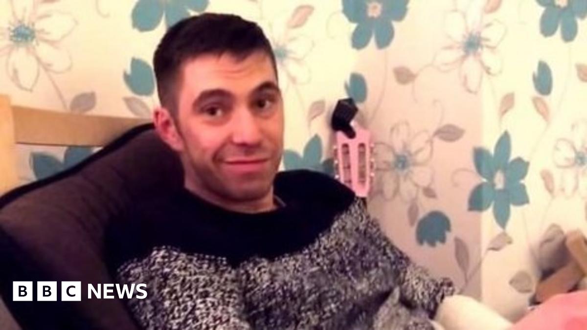 'Jilted John': eBay honeymoon man jilted a third time - BBC News