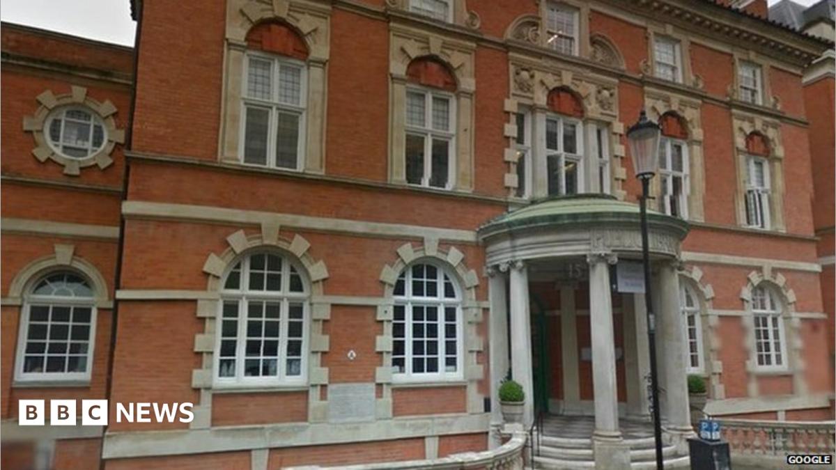 Ceiling collapses in school assembly hall in Chelsea - BBC News