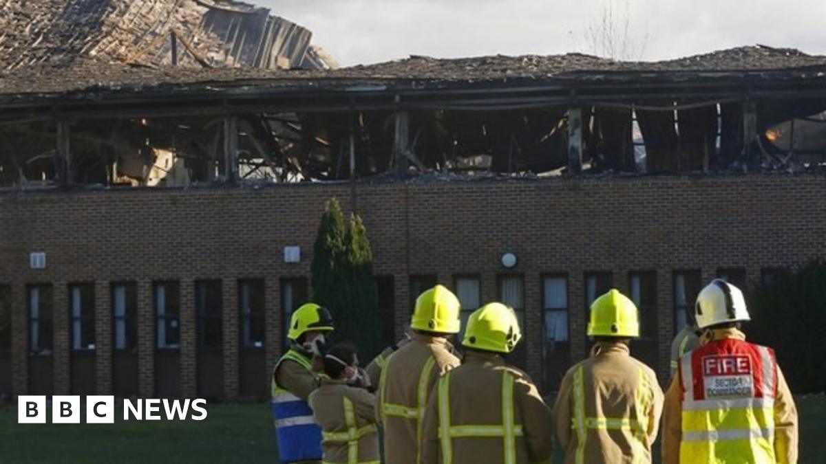 Fire-hit council asks people to resubmit planning applications - BBC News