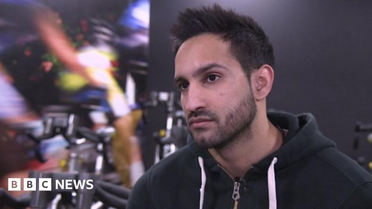 Shot Luton man Atif Ali 'proves doctors wrong' - BBC News