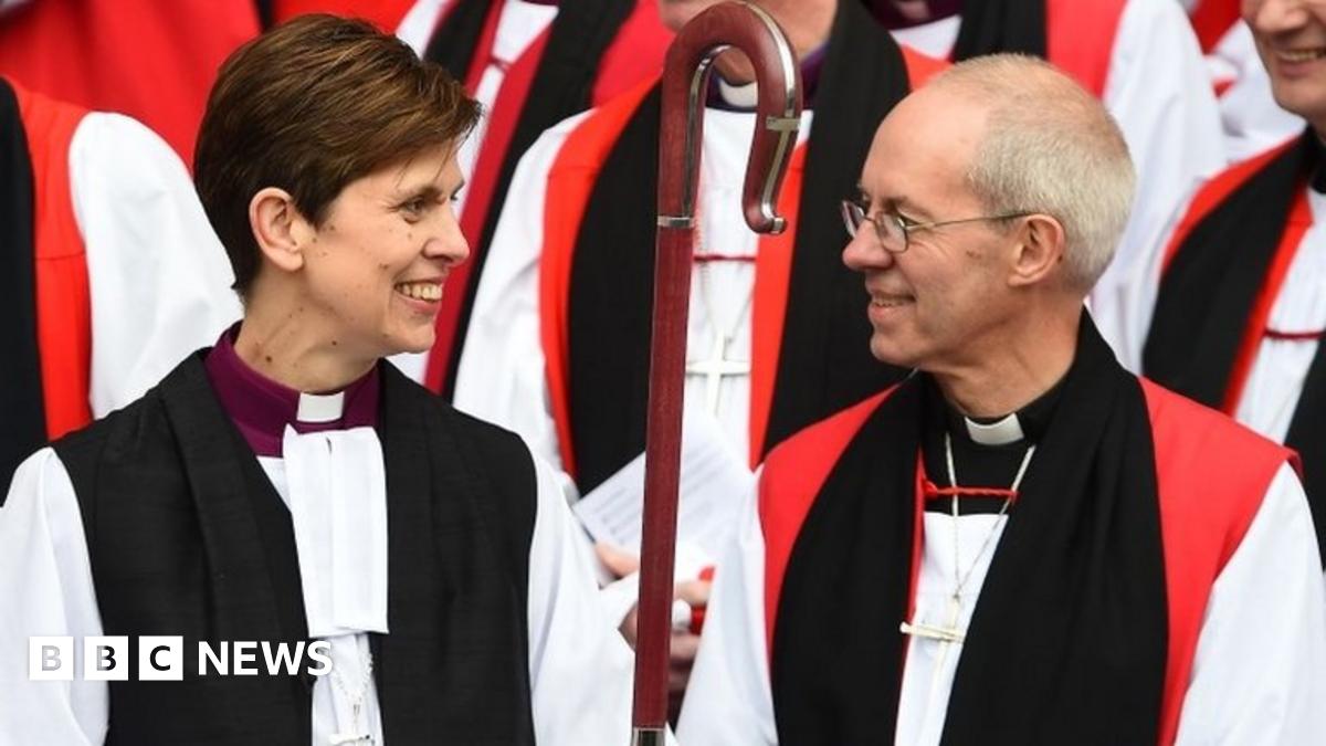 In pictures: Church of England's first woman bishop consecration - BBC News