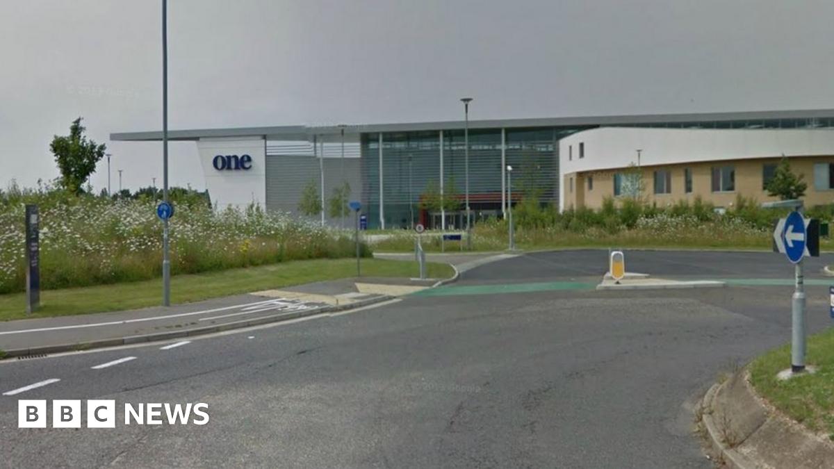 Suffolk One sixth form college facing 20% cuts - BBC News