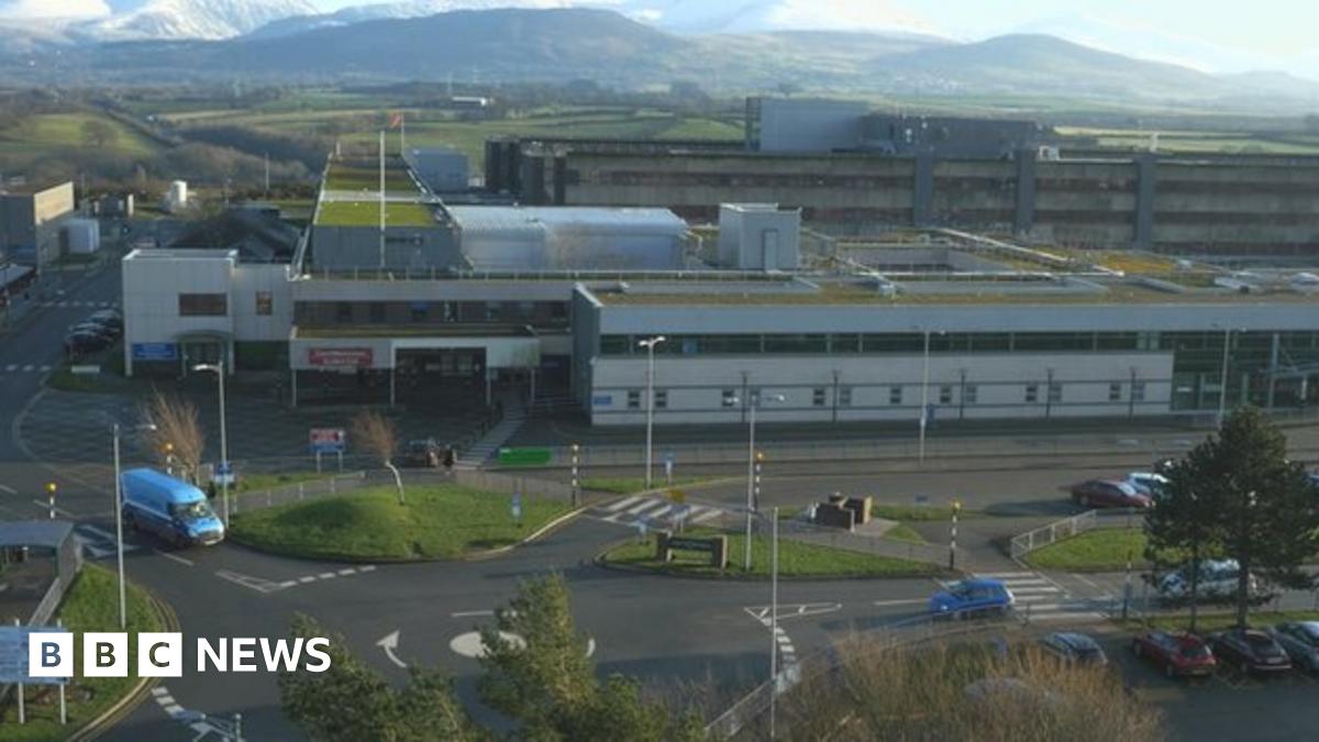 Behind the scenes at Ysbyty Gwynedd hospital in Bangor - BBC News