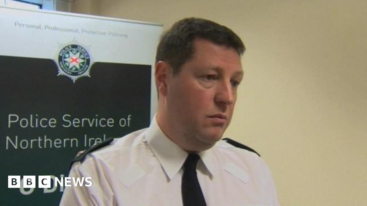 PSNI outlines 'biggest policing changes in years' - BBC News