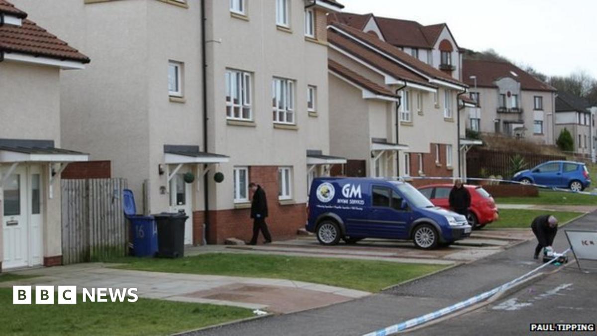 Greenock shooting: Appeal for CCTV potential witnesses - BBC News